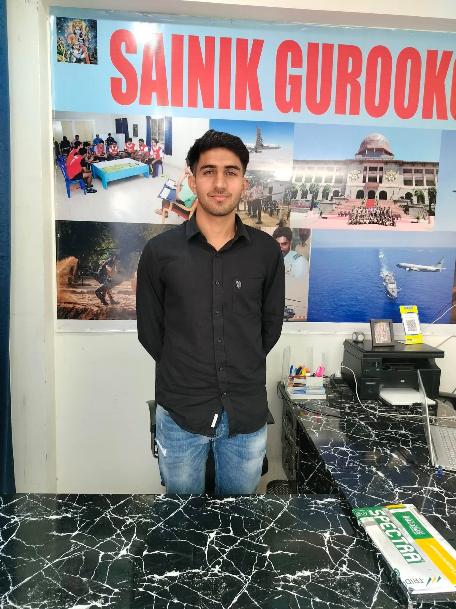 HOME1 [sainikgurookool.com]